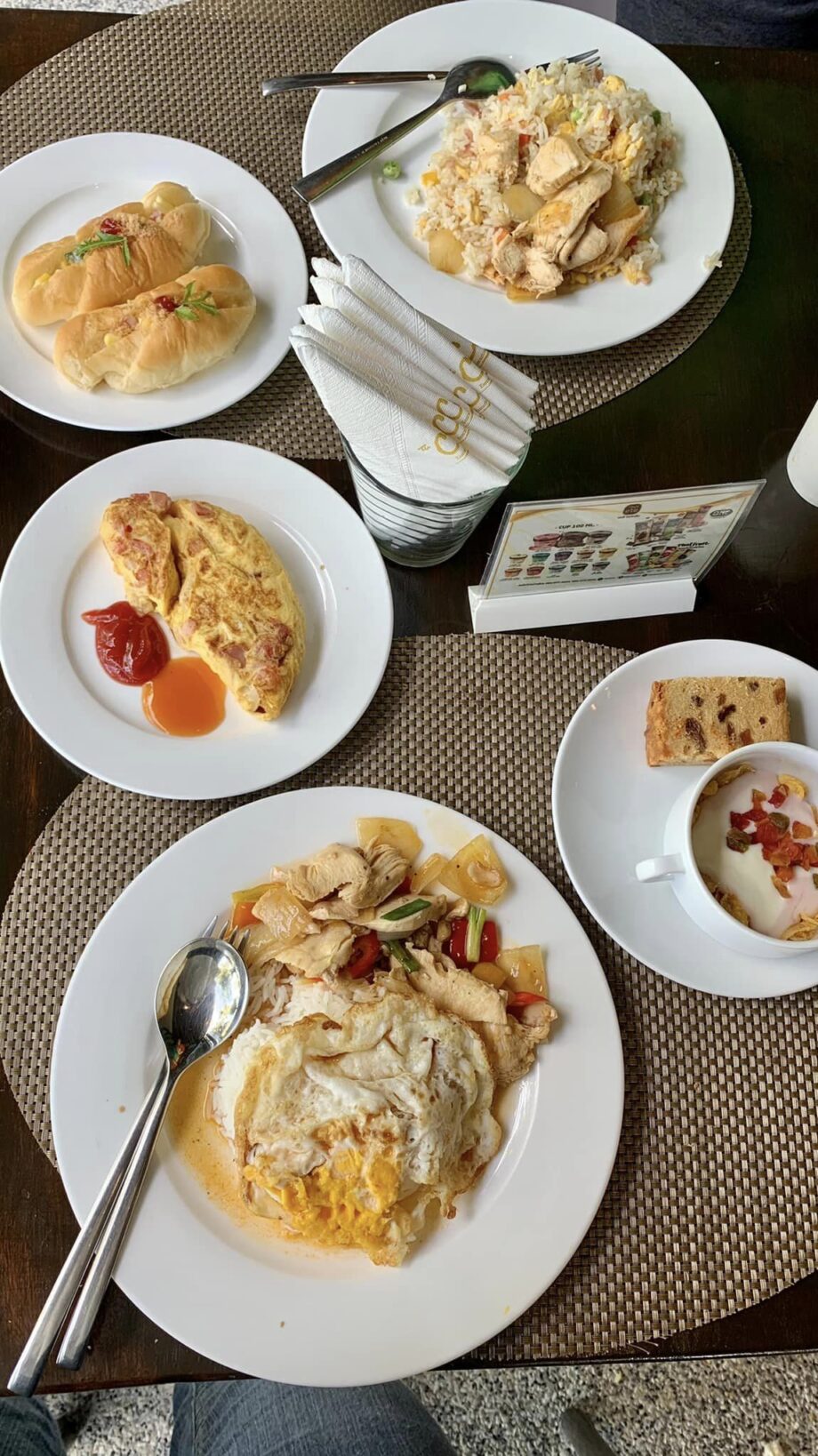 Le Coral Beach resort &cafe ที่พักสวยๆ ภูเก็ต ⋆ น้องขาวผัดรีวิวสินค้า